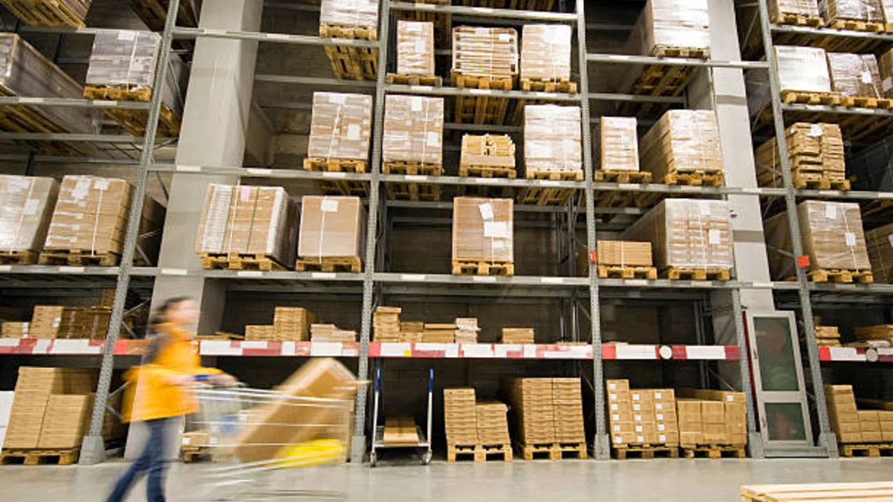 Steel Warehouse Cost Breakdown: Materials, Labor & More