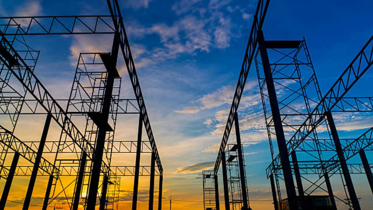 Comparing Steel vs Concrete Factory Buildings — Cost, Durability ...